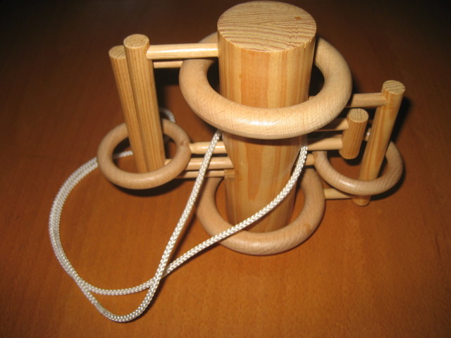 Extremely Puzzling: Dutch String Puzzle